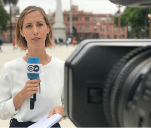 About | Nicole Frölich